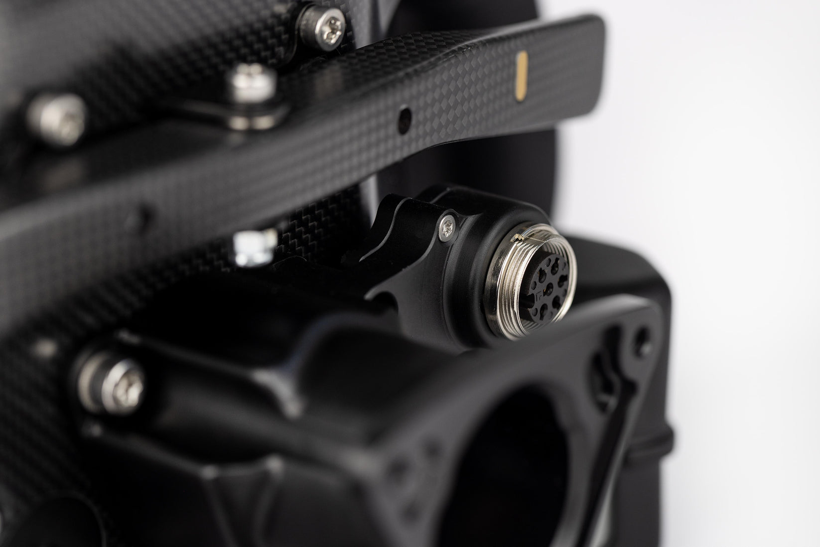 Mercedes-AMG PETRONAS Formula One Team Sim Racing Steering Wheel (2024 ...